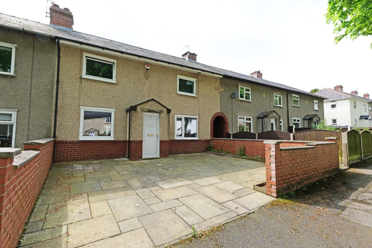 Ruskin Avenue, Colne • Sally Harrison